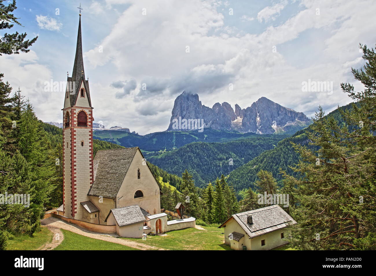 Saint Giacomo church near Santa Cristina and Ortisei with Sassolungo ...