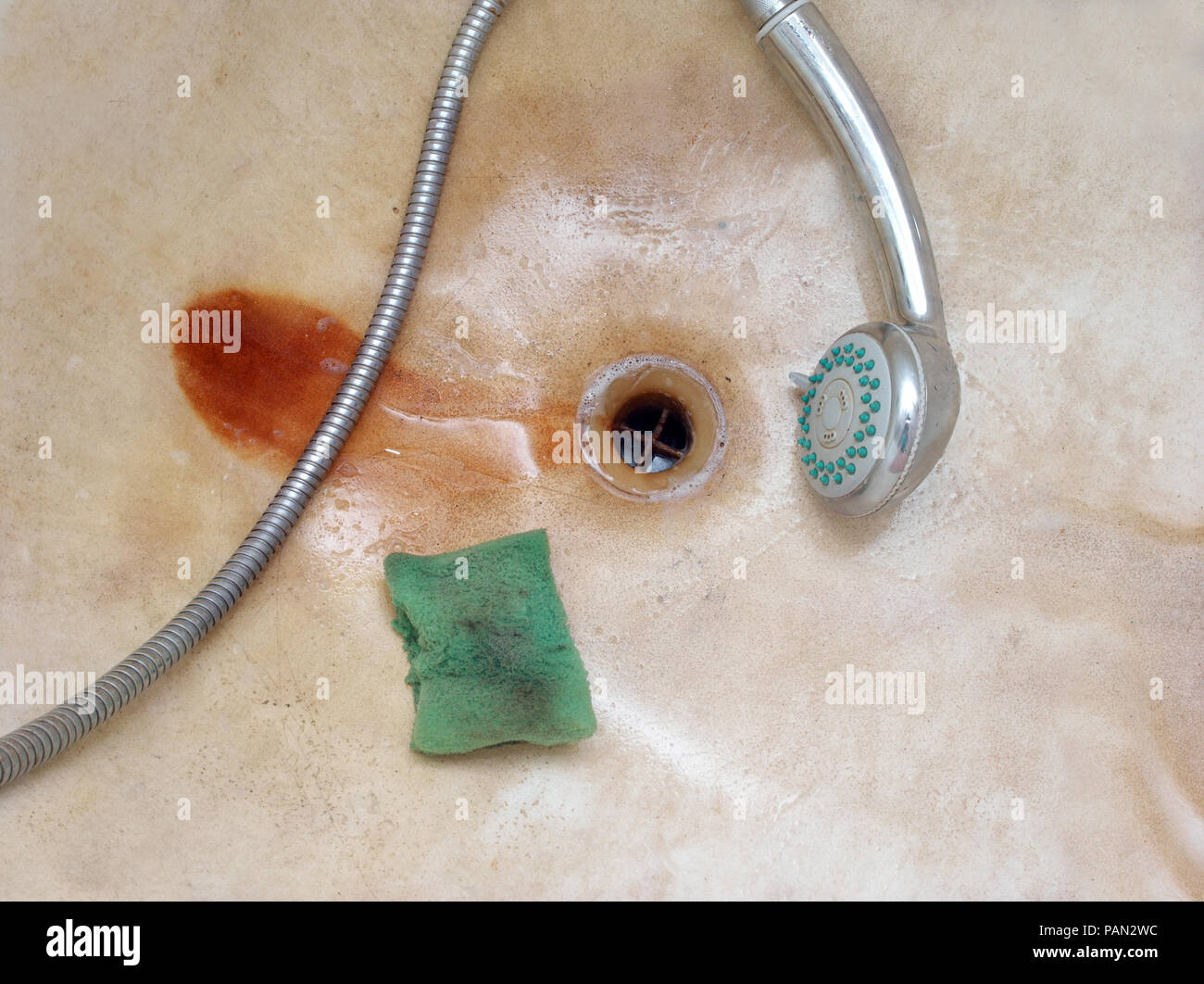 Sponge and hose hi-res stock photography and images - Alamy