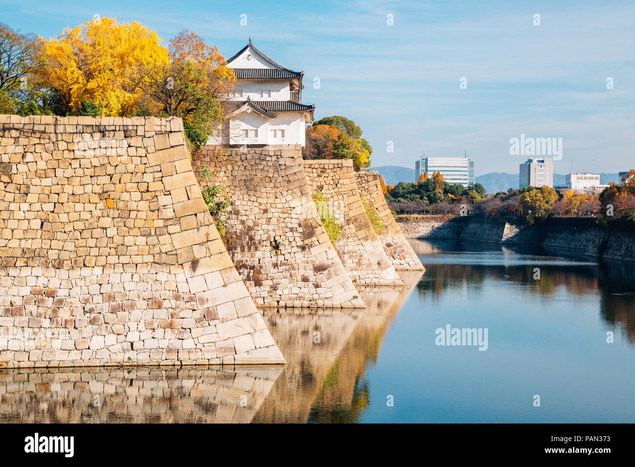 Osaka castle fall leaves hi-res stock photography and images - Alamy