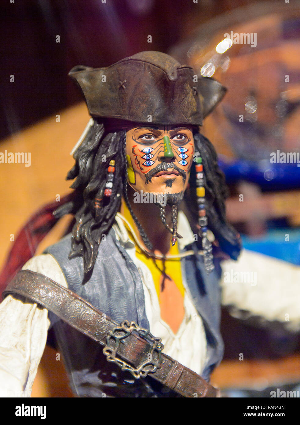 Johnny depp statue hi-res stock photography and images - Alamy