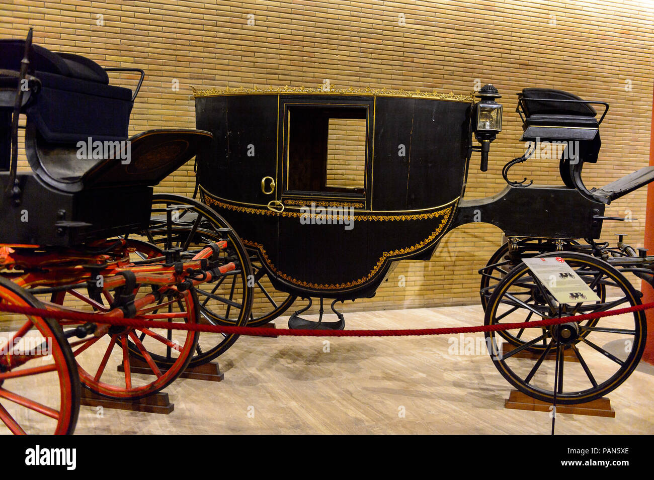VATICAN, VATICAN CITY - MAY 7, 2016: Carriage in the Hall of the ...