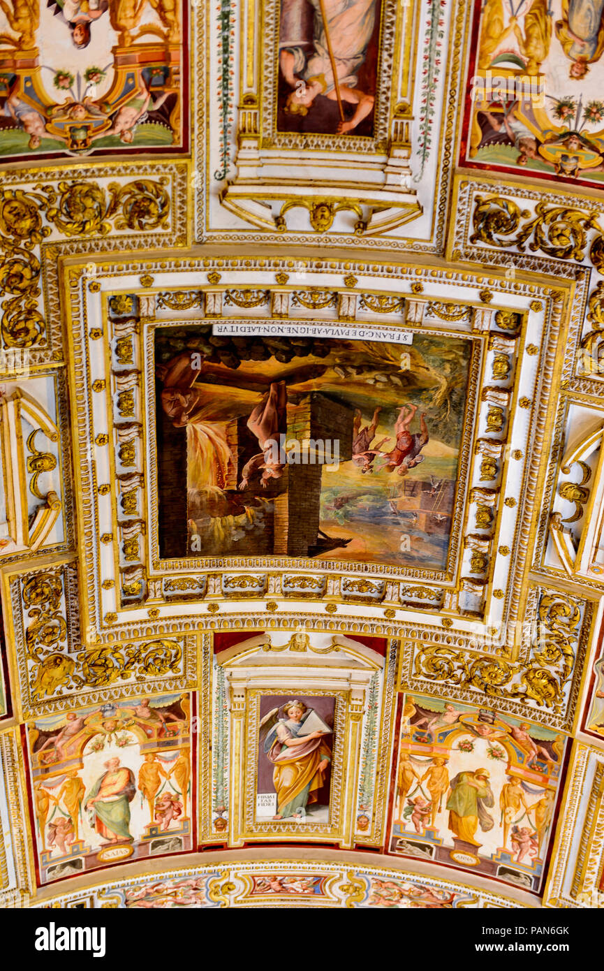 VATICAN, VATICAN CITY - MAY 7, 2016: Paintings on the walls and the ...
