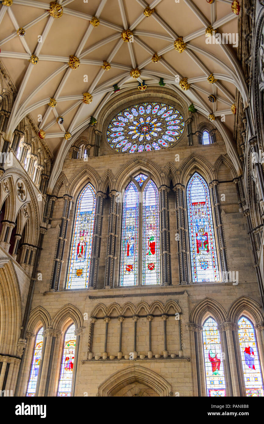 YORK, ENGLAND - july 19, 2016: York Minster (Cathedral and ...
