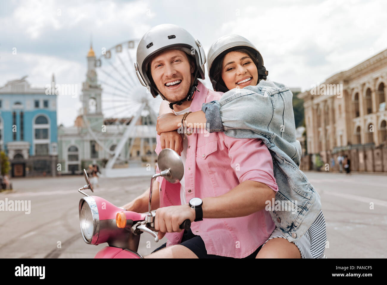 Couple exploring city hi-res stock photography and images - Alamy