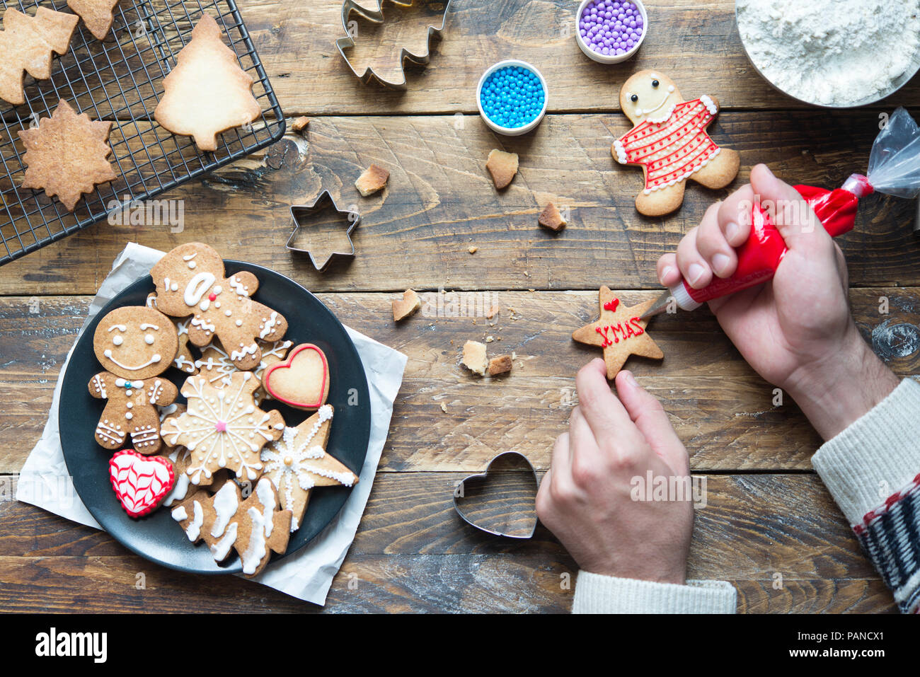 Hand cookie hi-res stock photography and images - Alamy