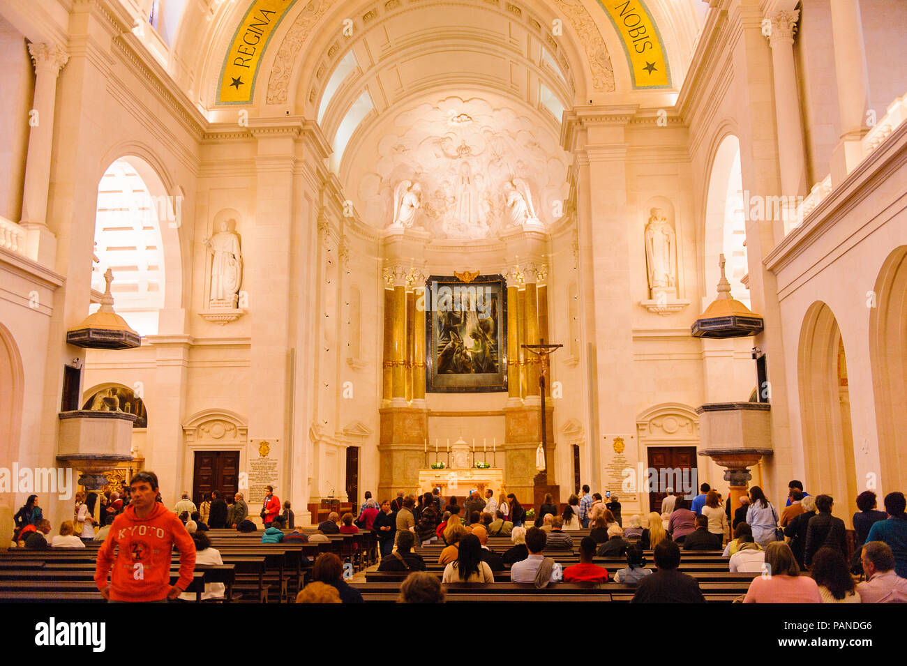 FATIMA, PORTUGAL - OCT 16, 2016: Interior of the Basilica of Our Lady ...