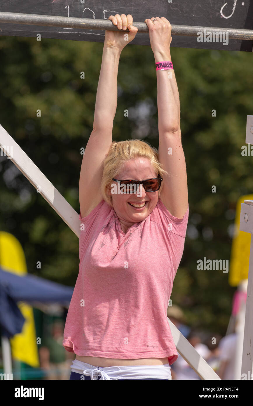 Test strength hi-res stock photography and images - Alamy