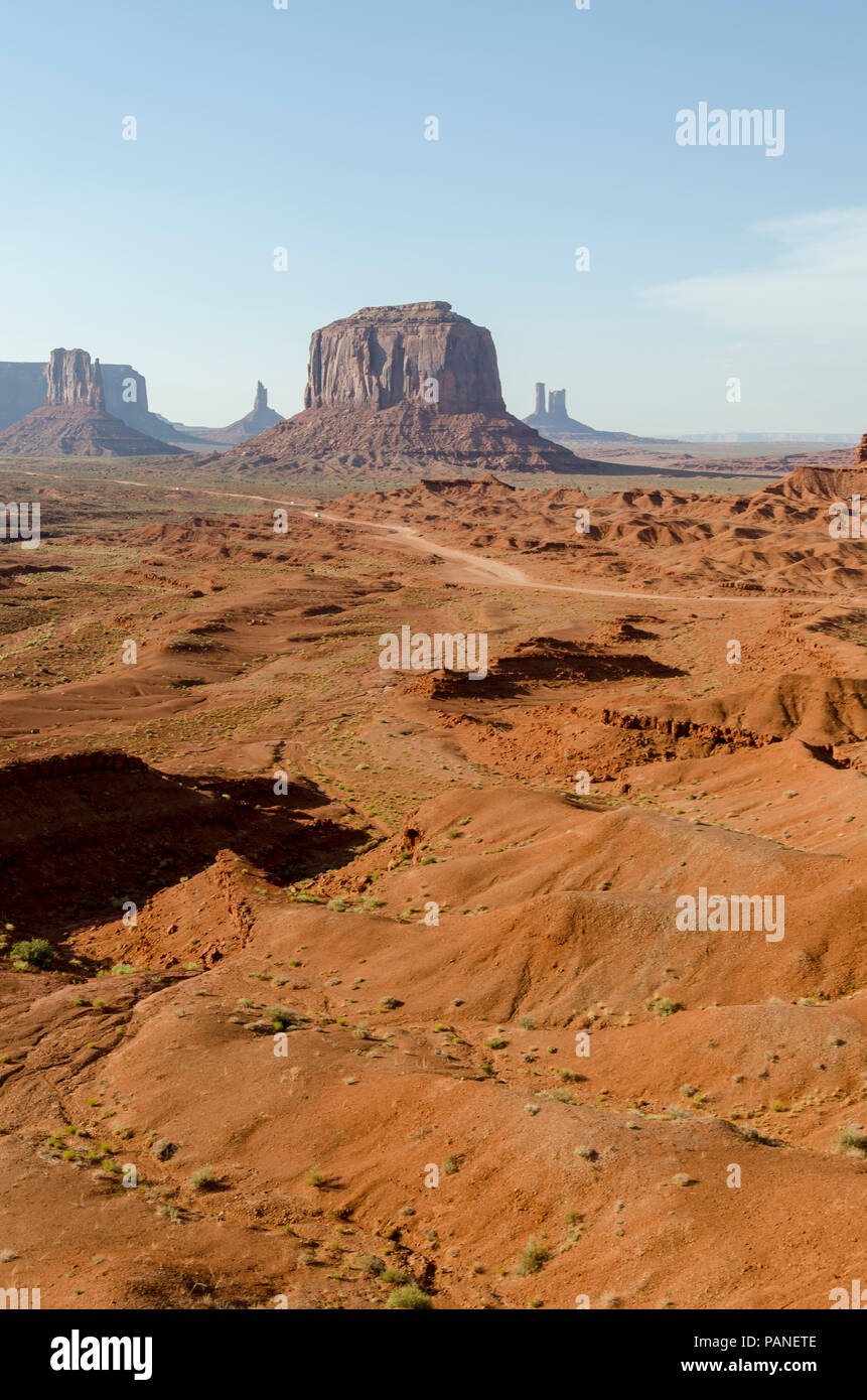 Extreme landscape of Monument Valley in Utah Stock Photo - Alamy