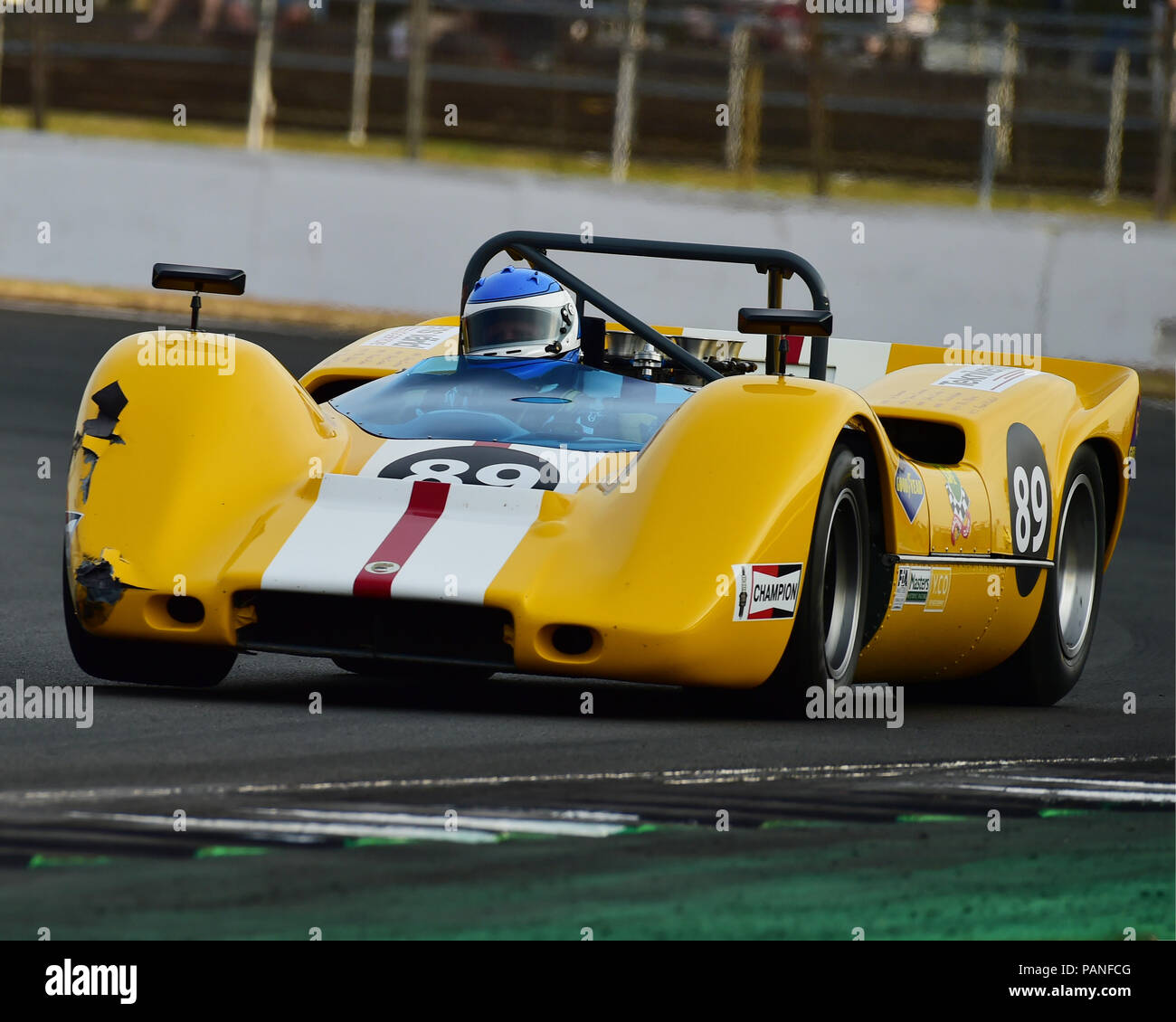 Andrew Banks, Max Banks, McLaren M6B, Yokohama Trophy, FIA Masters ...