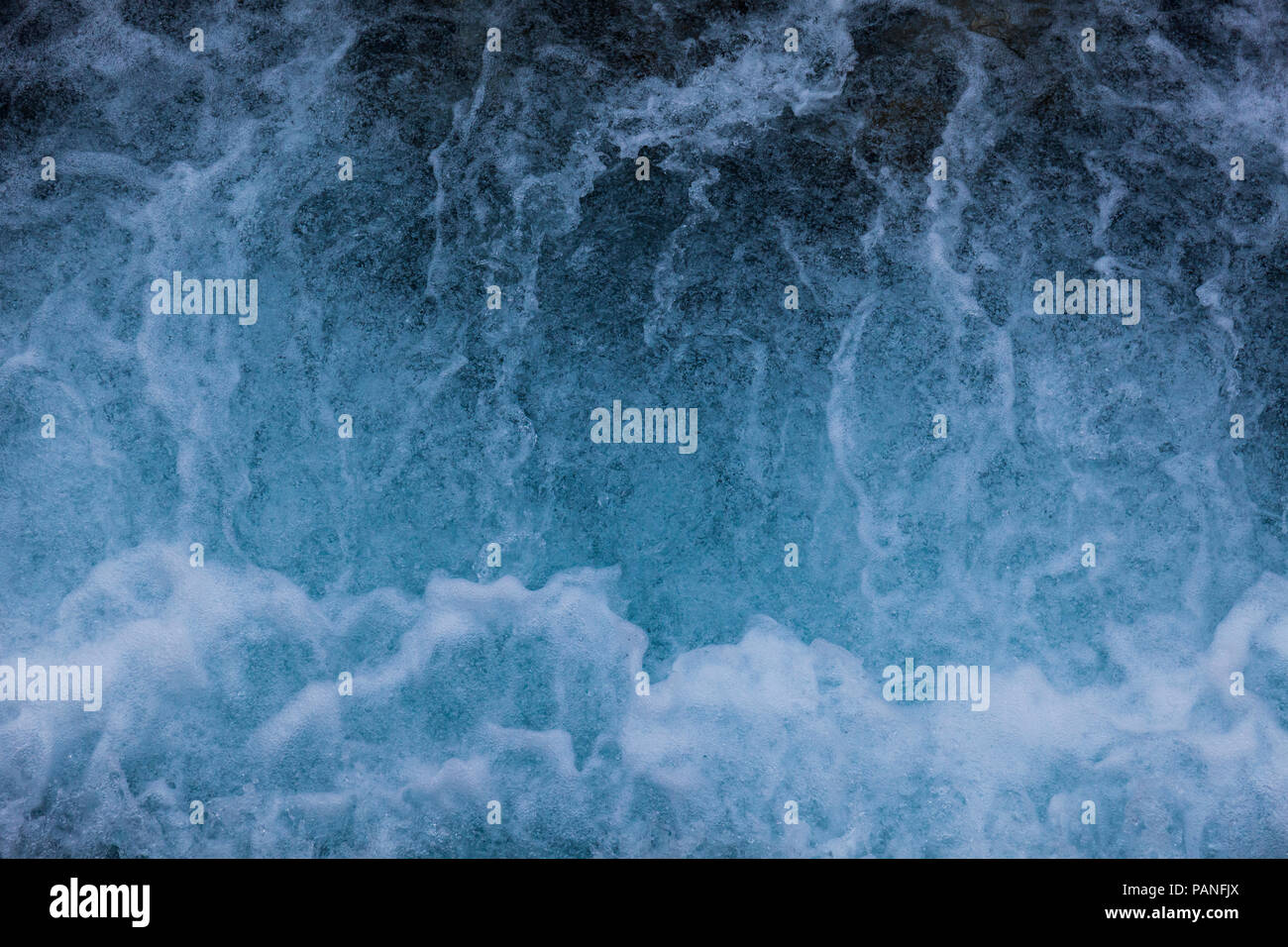 Fuzzy water hi-res stock photography and images - Alamy