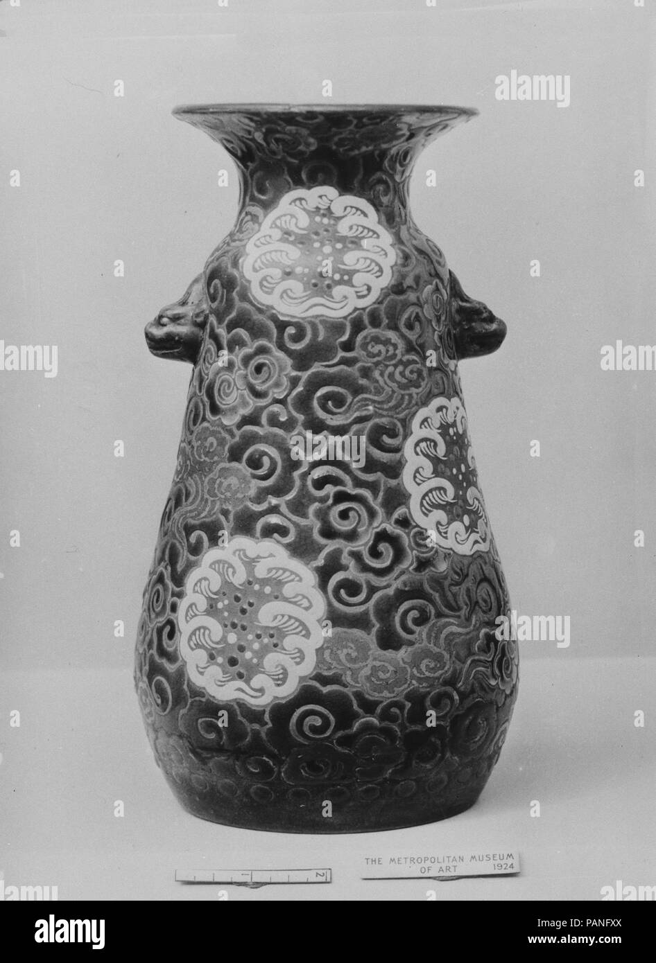 26 10 8 cm Black and White Stock Photos & Images - Alamy