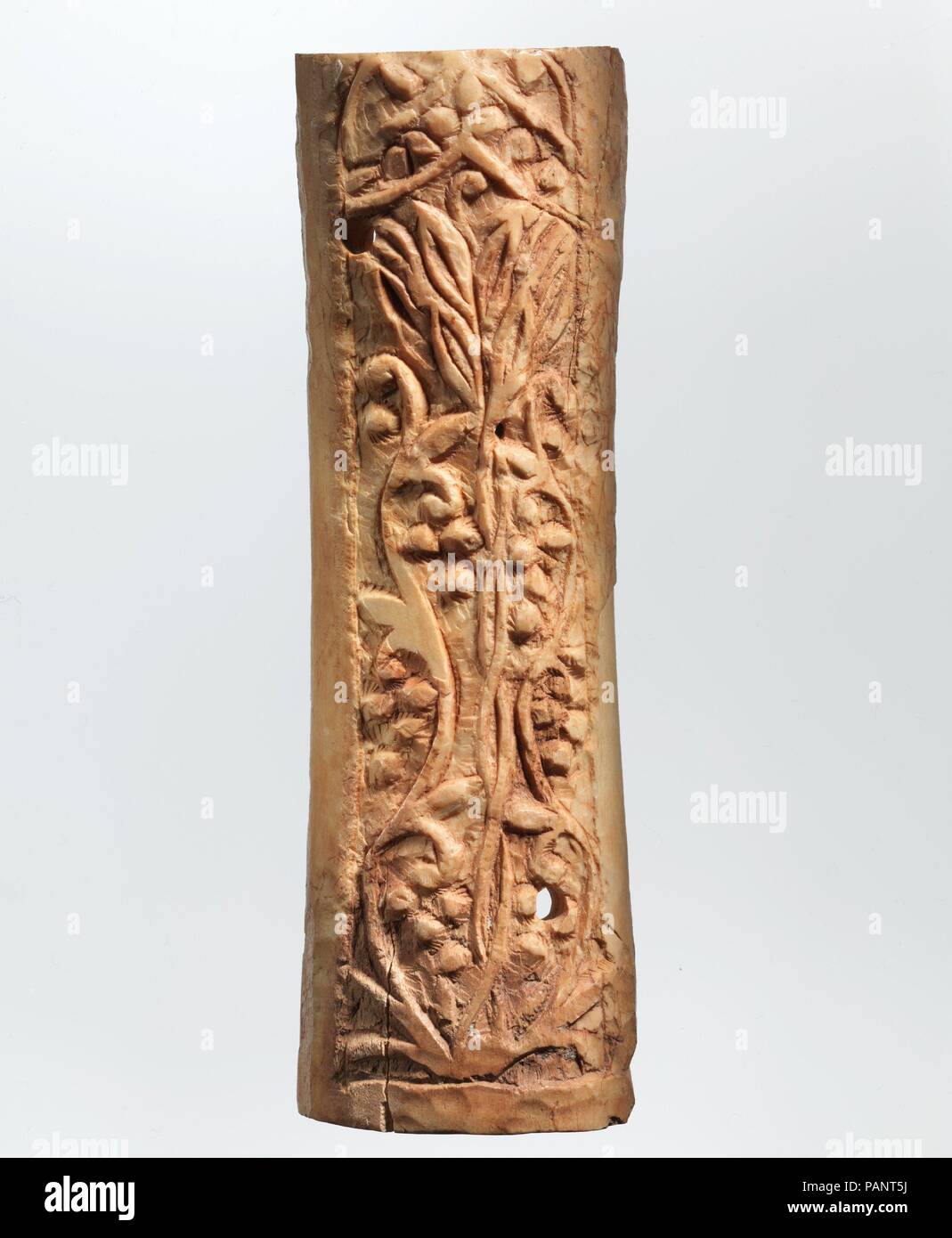 Carved vines hi-res stock photography and images - Alamy