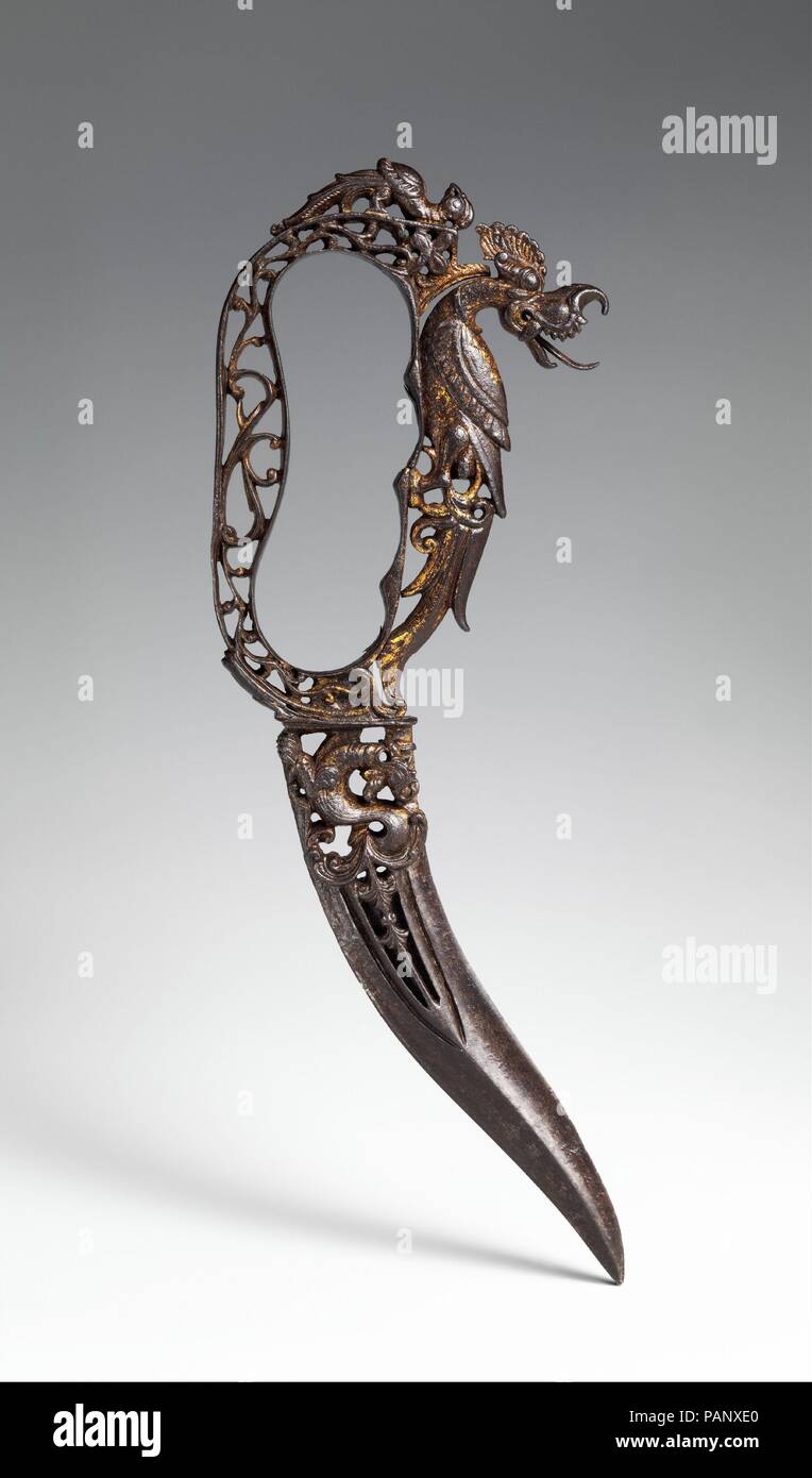 India weapons hi-res stock photography and images - Alamy