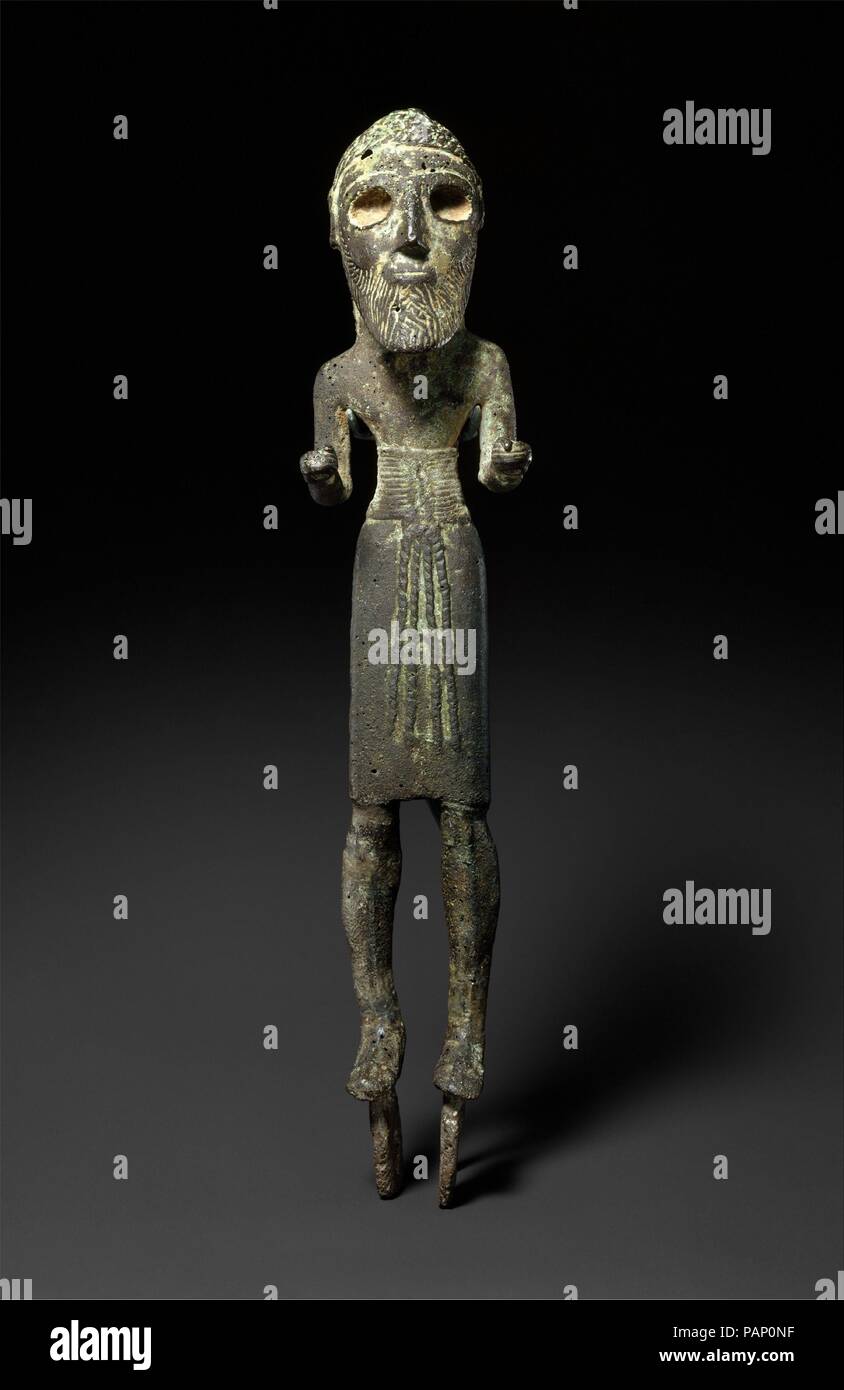 Elongated proportions hi-res stock photography and images - Alamy