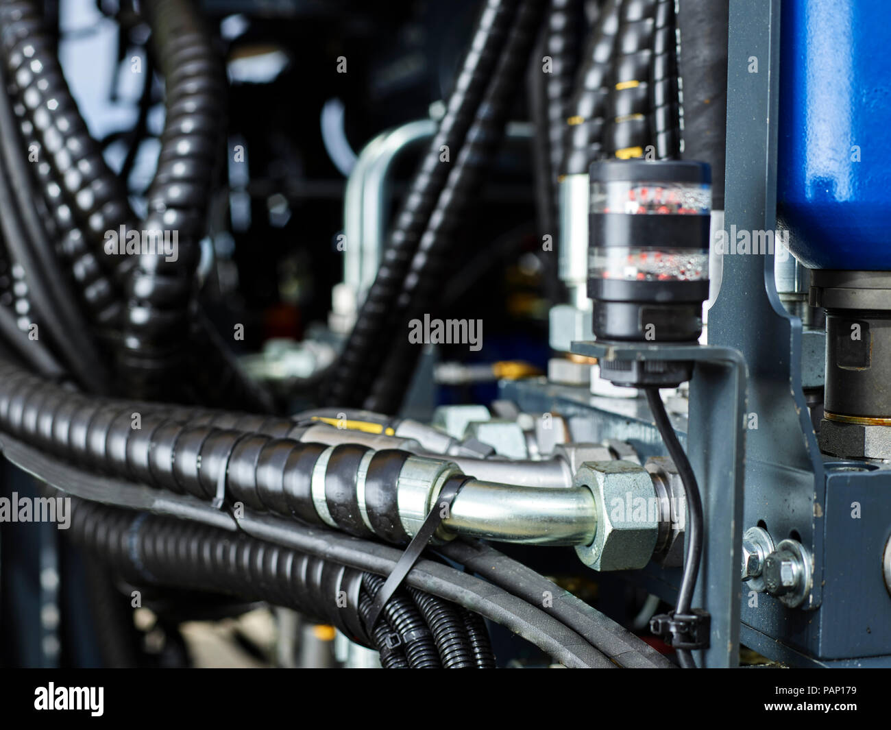 Hose connections hi-res stock photography and images - Alamy