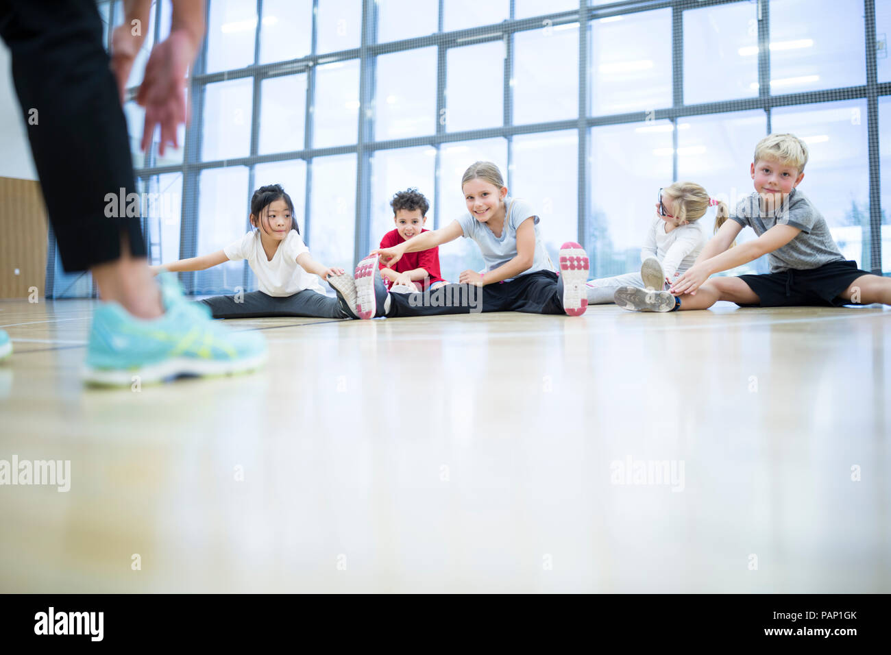 Gym class school hi-res stock photography and images - Alamy