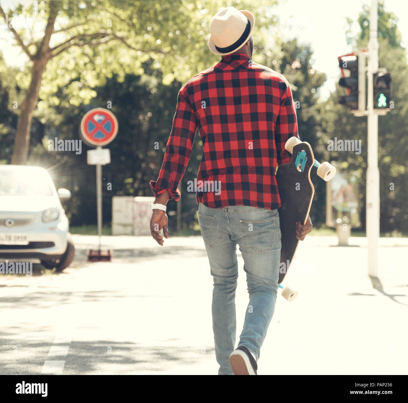 Cool man walking city hi-res stock photography and images - Alamy