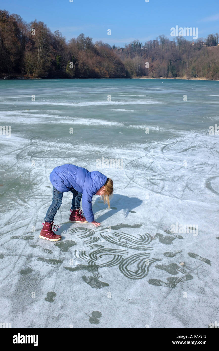 Icy surface hi-res stock photography and images - Alamy