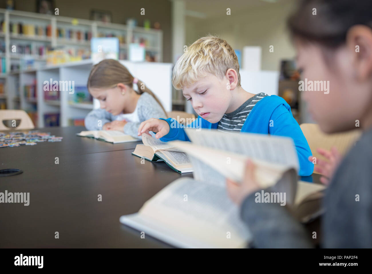 Pupil table hi-res stock photography and images - Alamy
