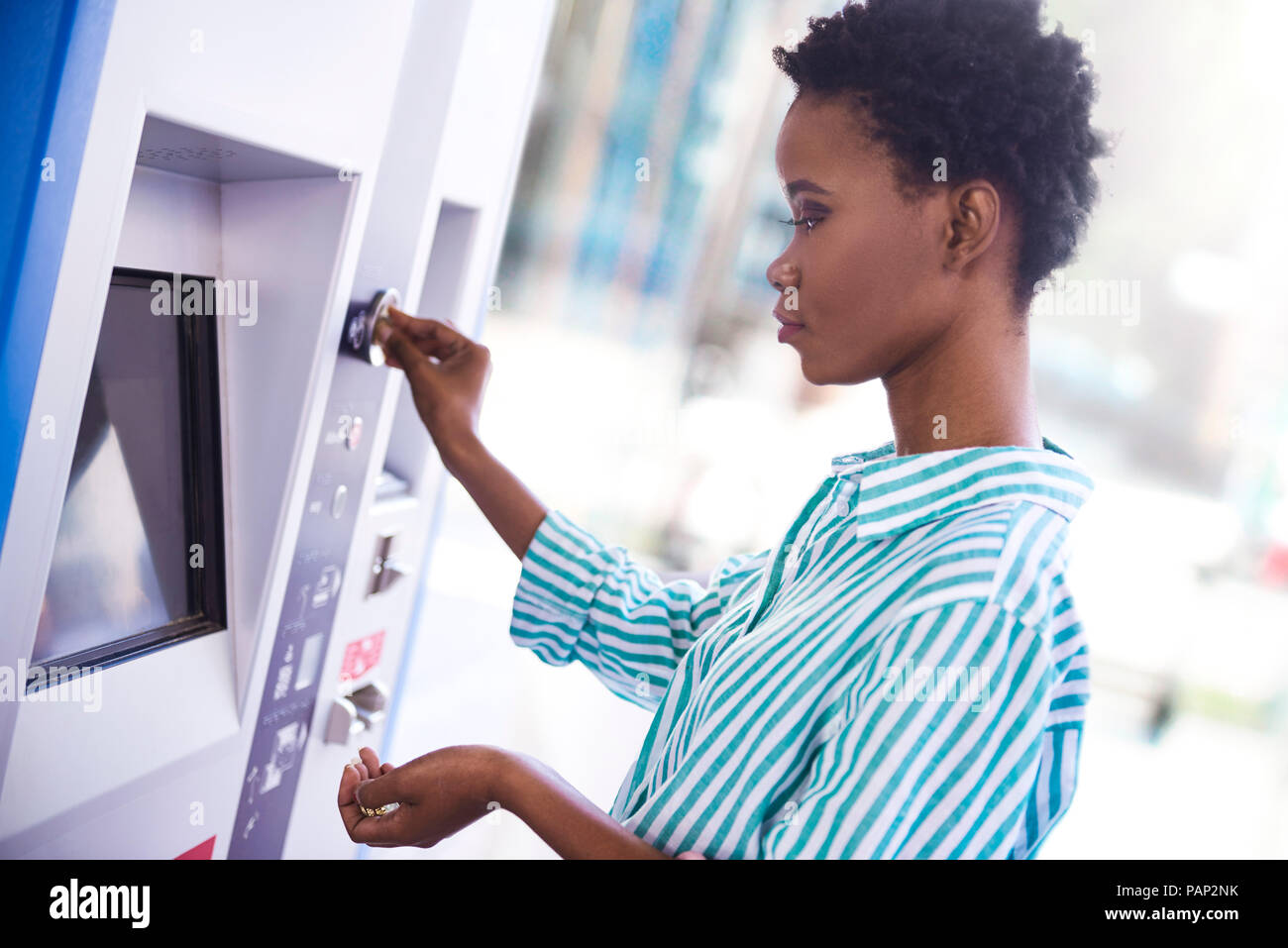 Ticket machine hi-res stock photography and images - Alamy