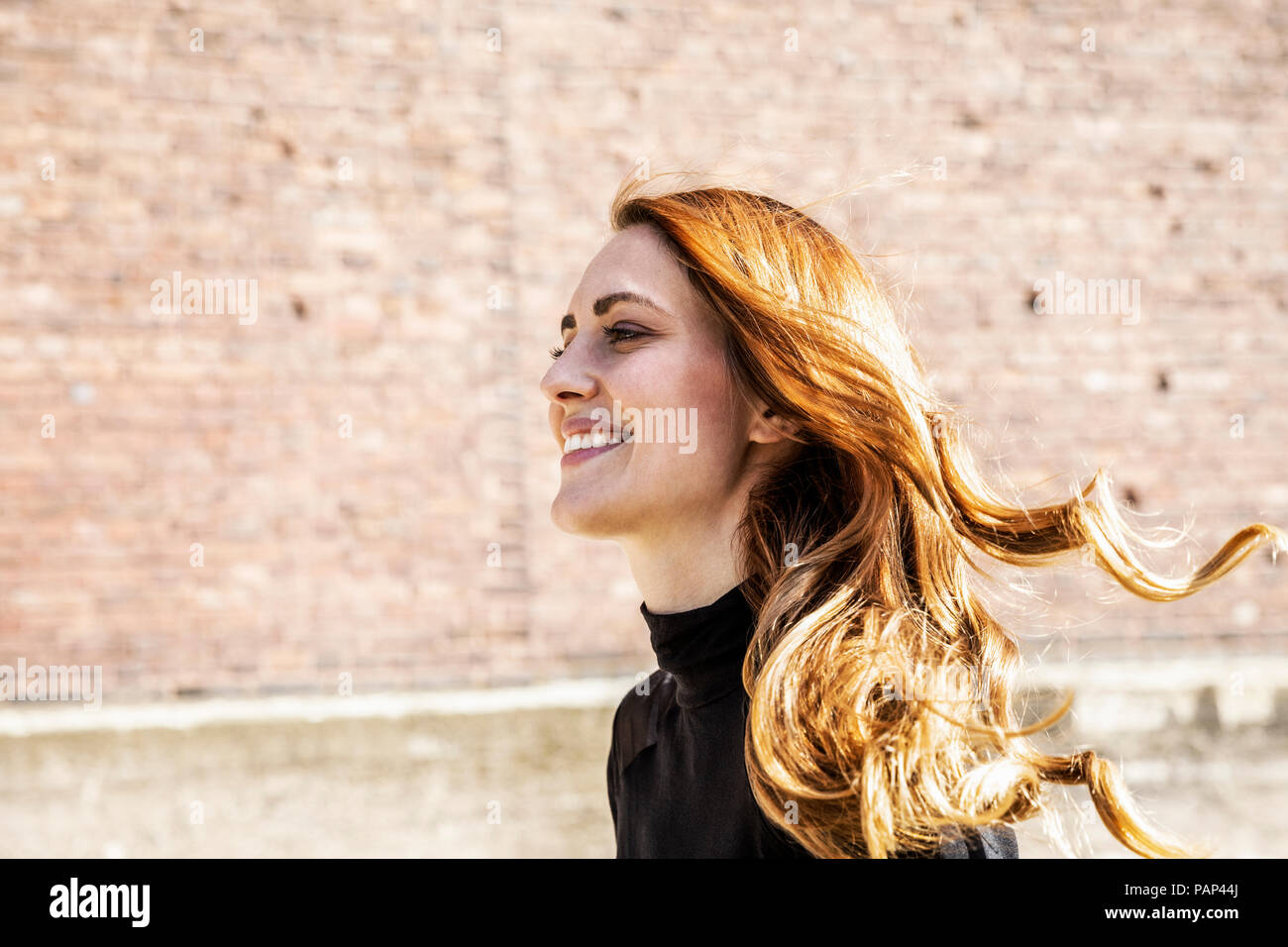Blowing hair hi-res stock photography and images - Alamy