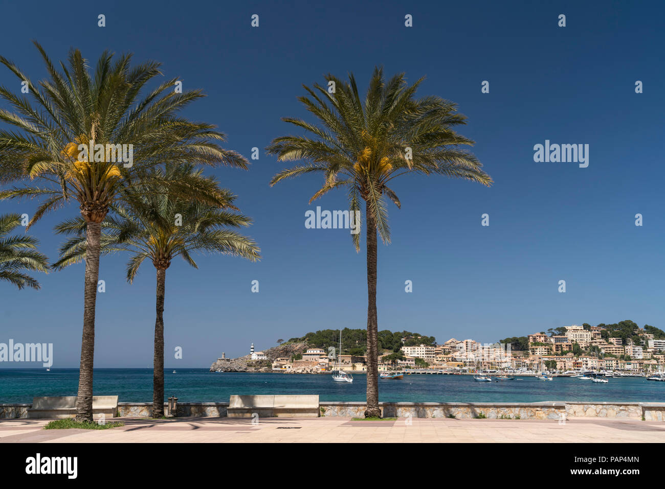 Beach at port of soller hi-res stock photography and images - Alamy