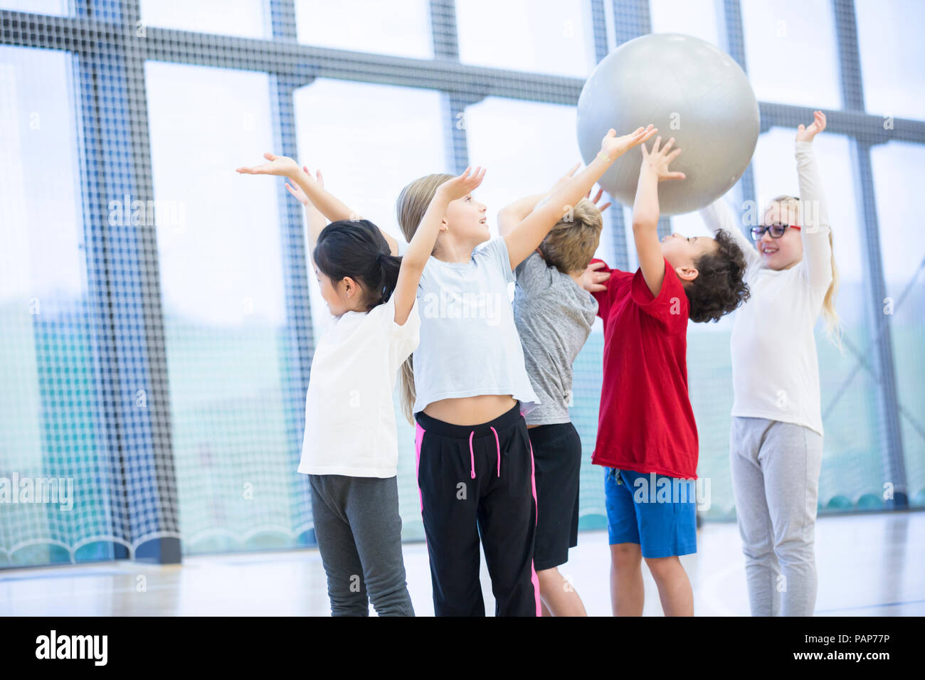 Girls over take boys hi-res stock photography and images - Alamy