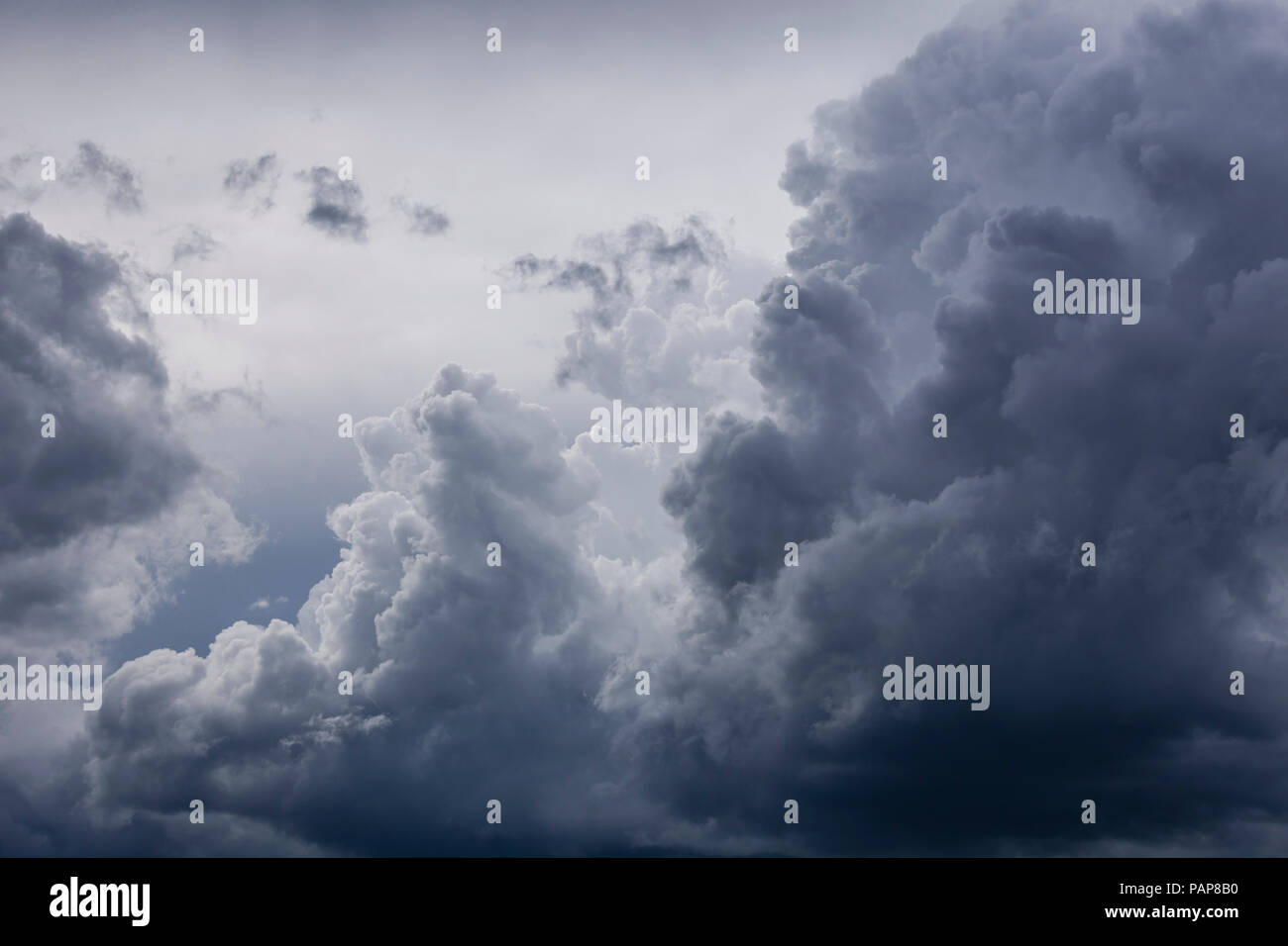 Rain rain cloud hi-res stock photography and images - Alamy