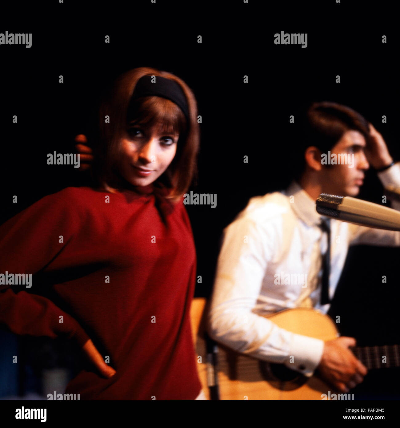 Das israelische gesangsduo und abi hi-res stock photography and images ...