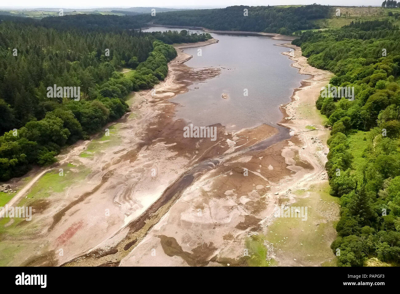 Water levels fall low at burrator reservoir hi-res stock photography ...