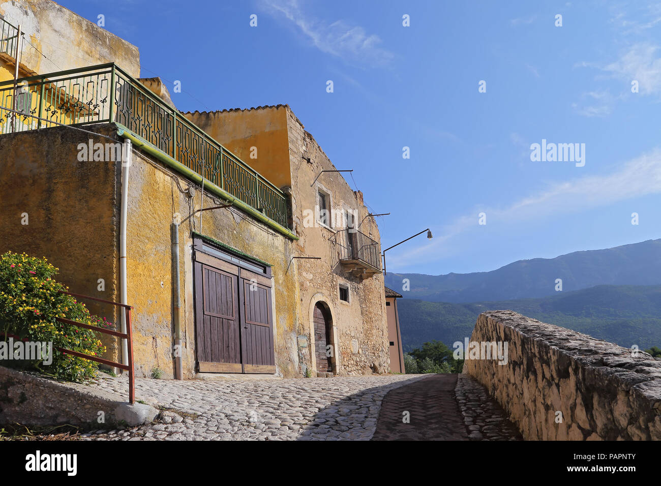 Corfinio hi-res stock photography and images - Alamy