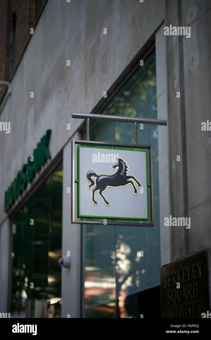 Berkeley Square, London Stock Photo - Alamy