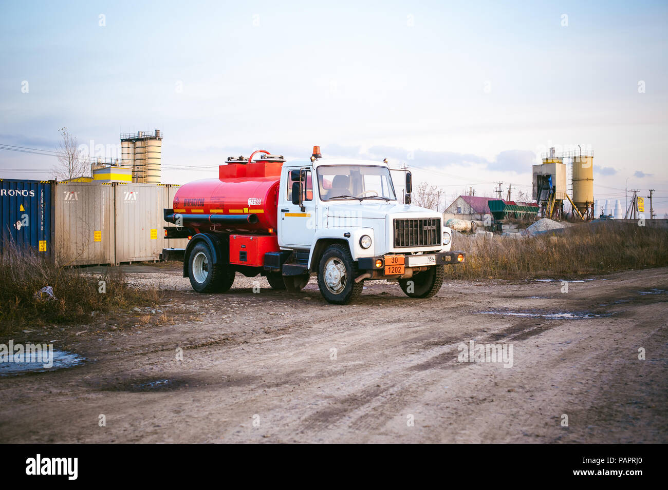 Small gaz transporter ship hi-res stock photography and images - Alamy