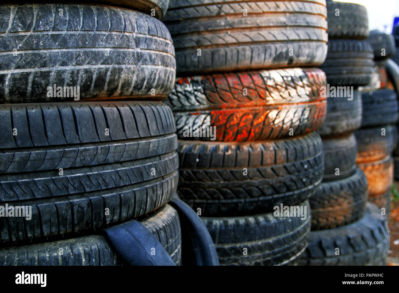 Pile of used old car tires Stock Photo - Alamy