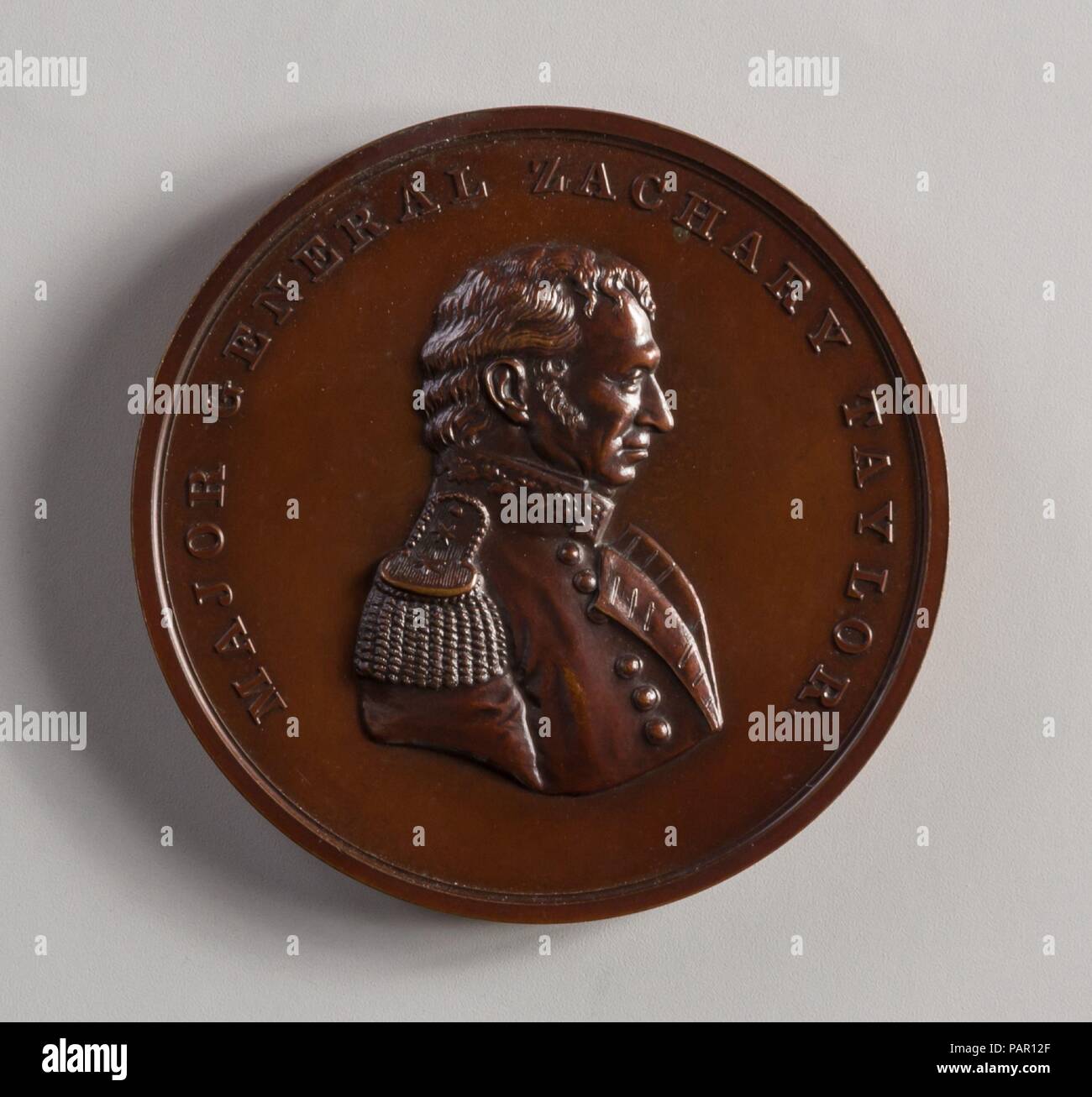 Medal dimensions hi-res stock photography and images - Alamy