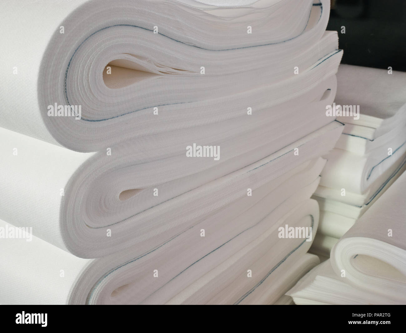 Pile of paper hi-res stock photography and images - Alamy