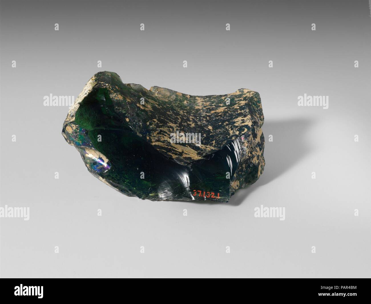 10 7 x 6 2 x 3 7 cm hi-res stock photography and images - Alamy