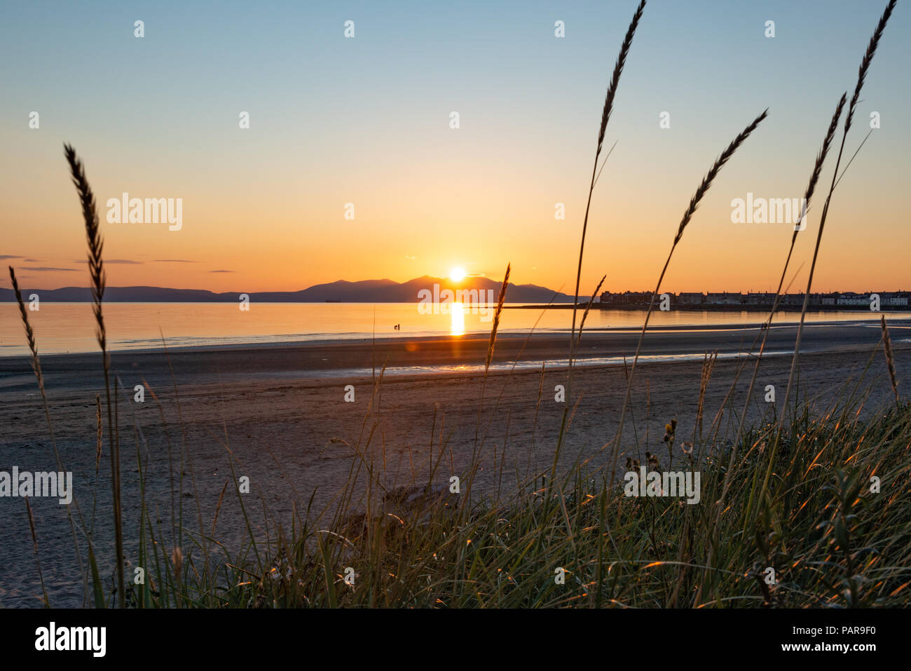 The beach in Troon, Ayrshire, Scotland Stock Photo - Alamy