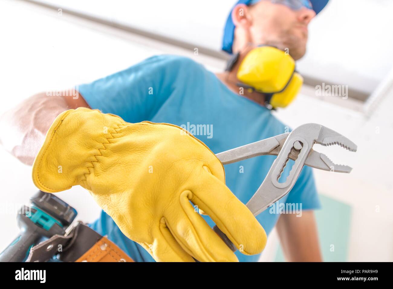 Fix Something High Resolution Stock Photography and Images - Alamy