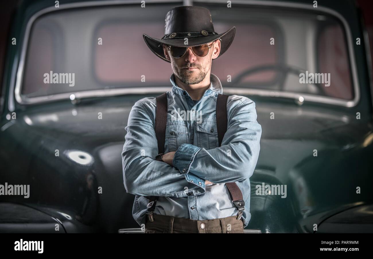 Car transport hi-res stock photography and images - Alamy