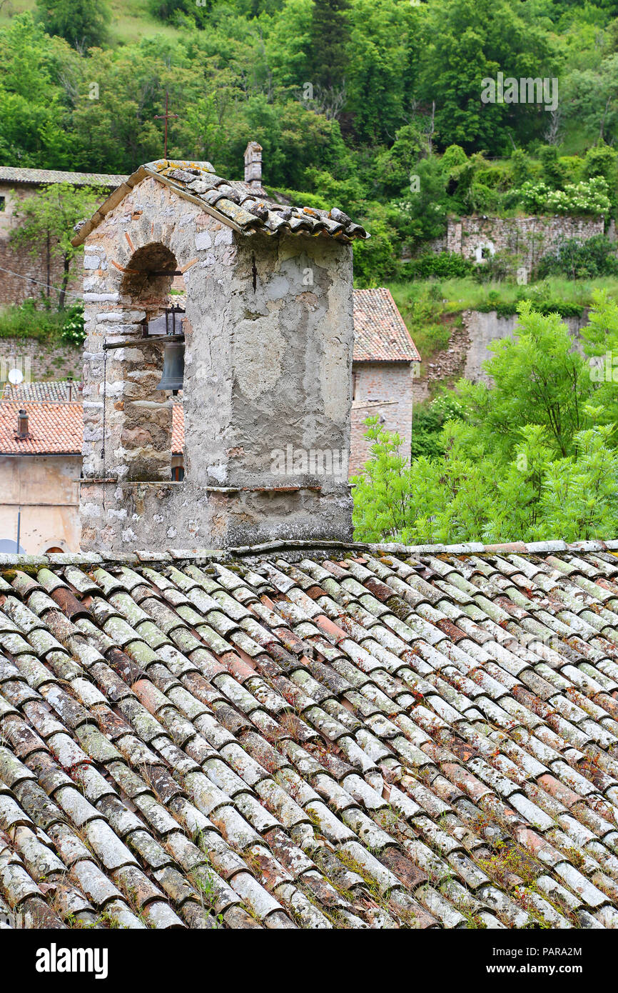 Glimpse of Visso, beautiful village in the Province of Macerata - Italy ...