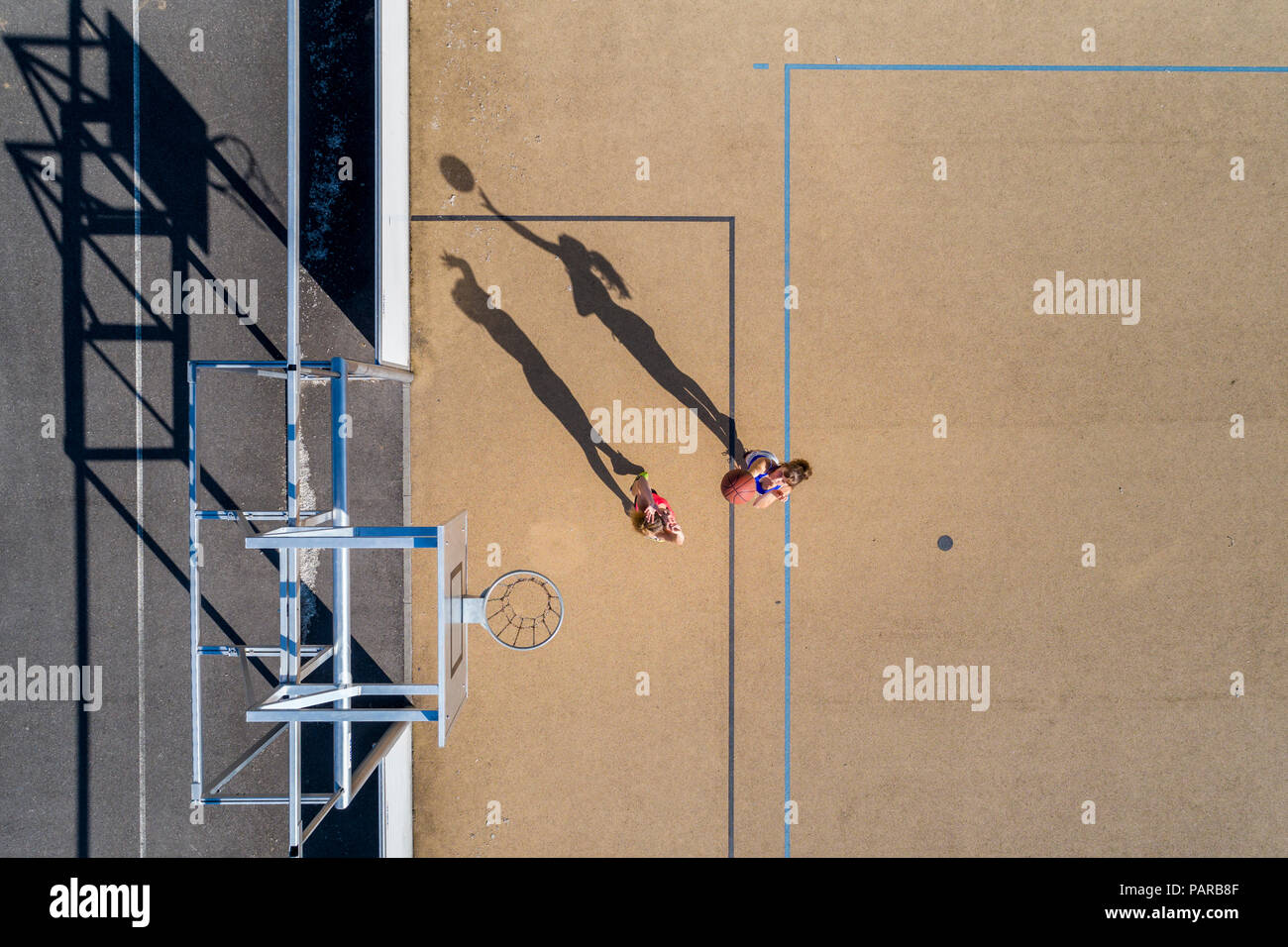 Basketball aerial hi-res stock photography and images - Alamy