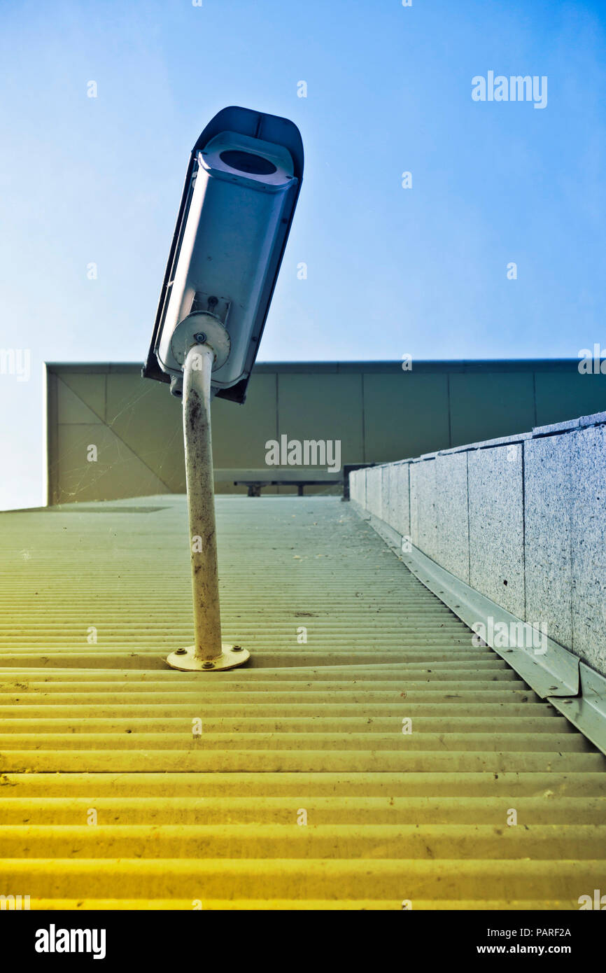 Camera from below hi-res stock photography and images - Alamy