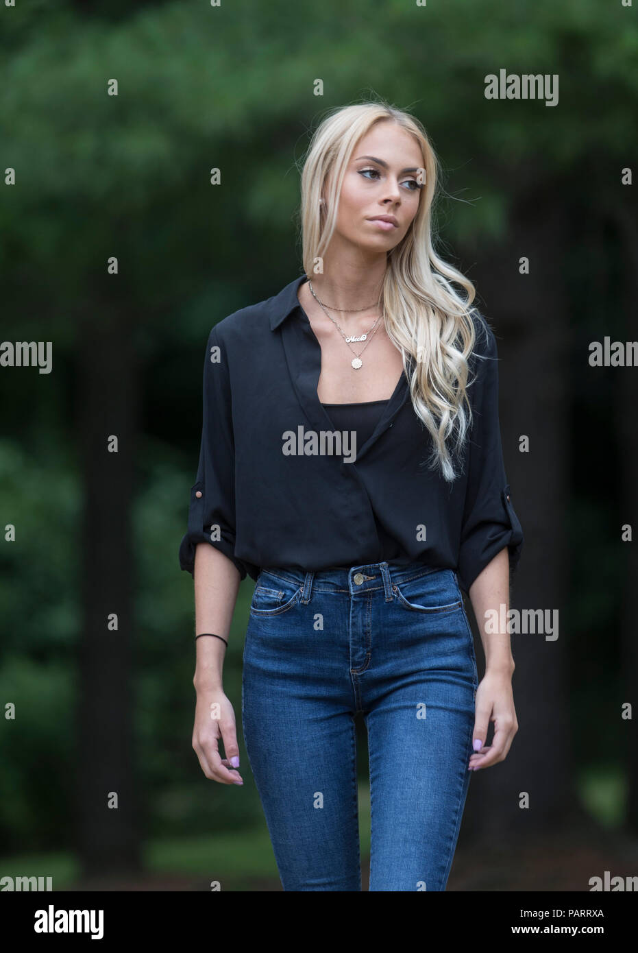 Moody teenager hi-res stock photography and images - Alamy