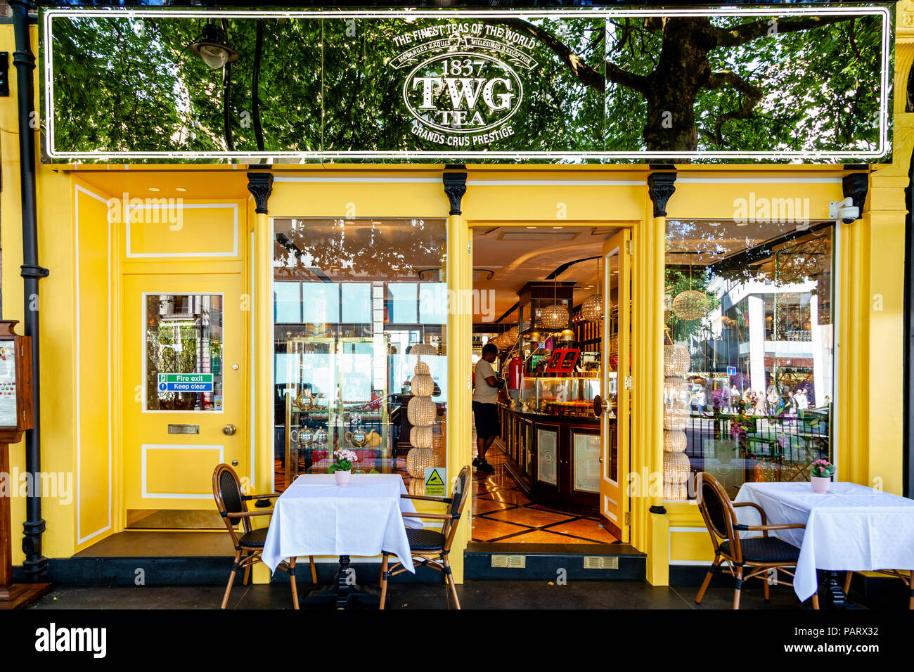 TWG Tea Shop, Brompton Road, Knightsbridge, London, England Stock Photo ...