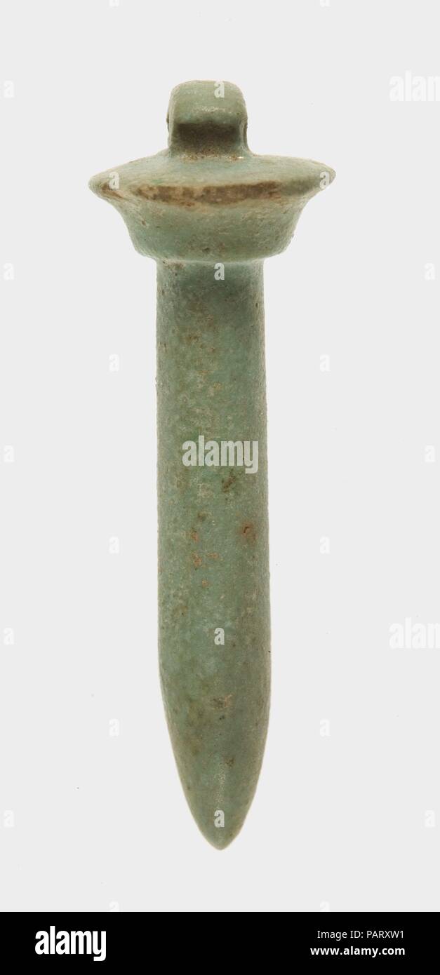Papyrus column amulet hi-res stock photography and images - Alamy