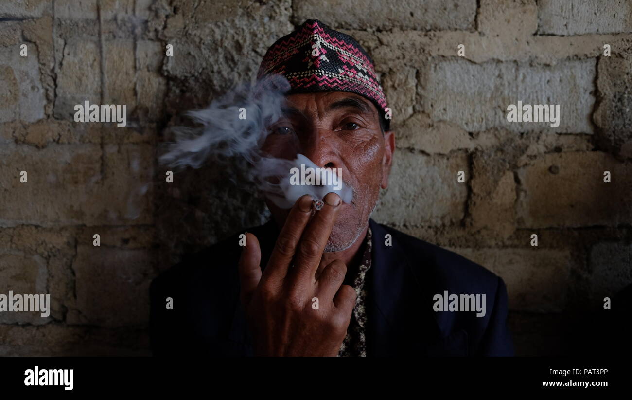 Portrait Of An Indonesian Old Man High Resolution Stock Photography and ...