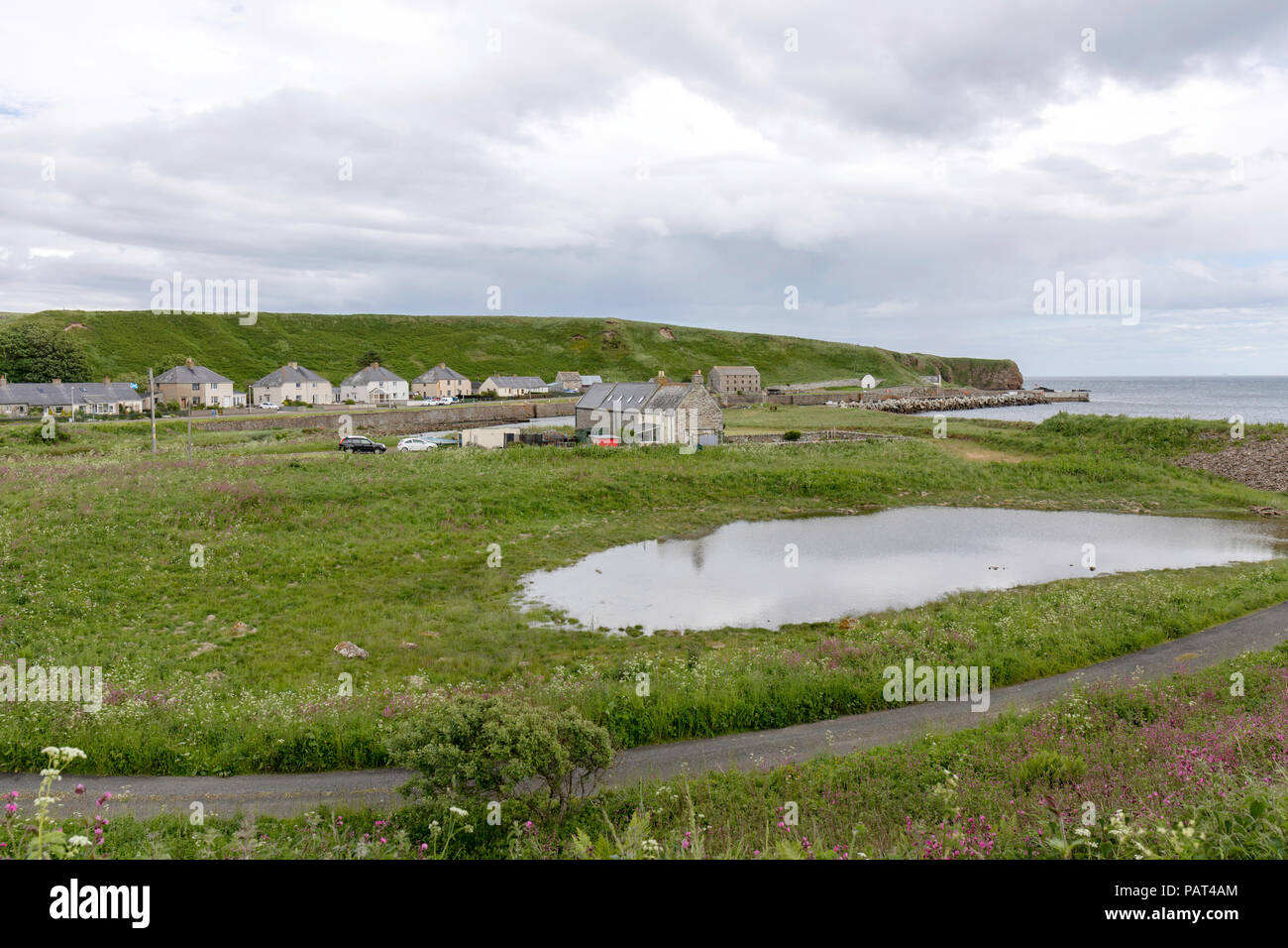 Dunbeath Harbour, Caithness, The Highlands, Scotland Stock Photo - Alamy
