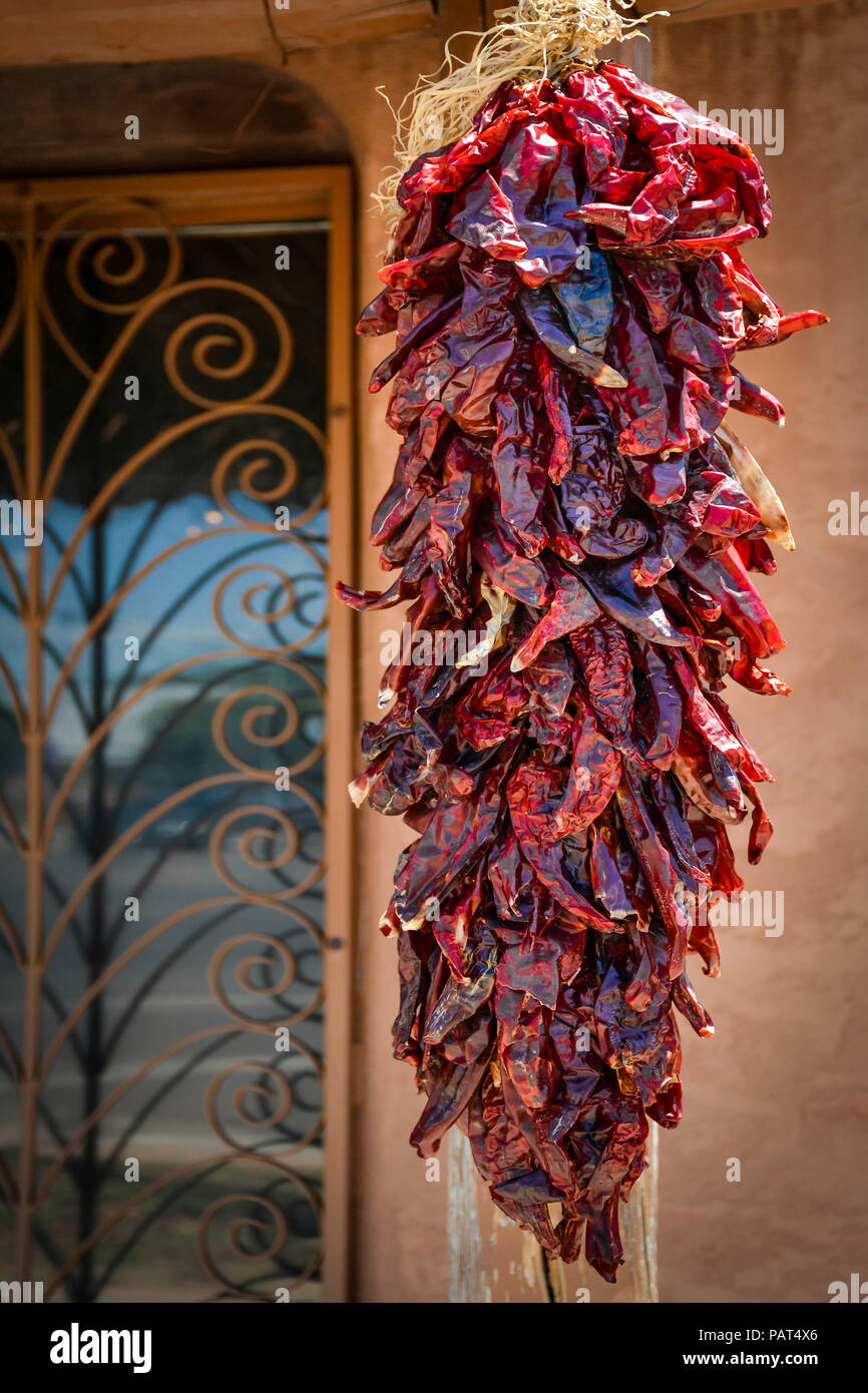 Chile ristras hi-res stock photography and images - Alamy