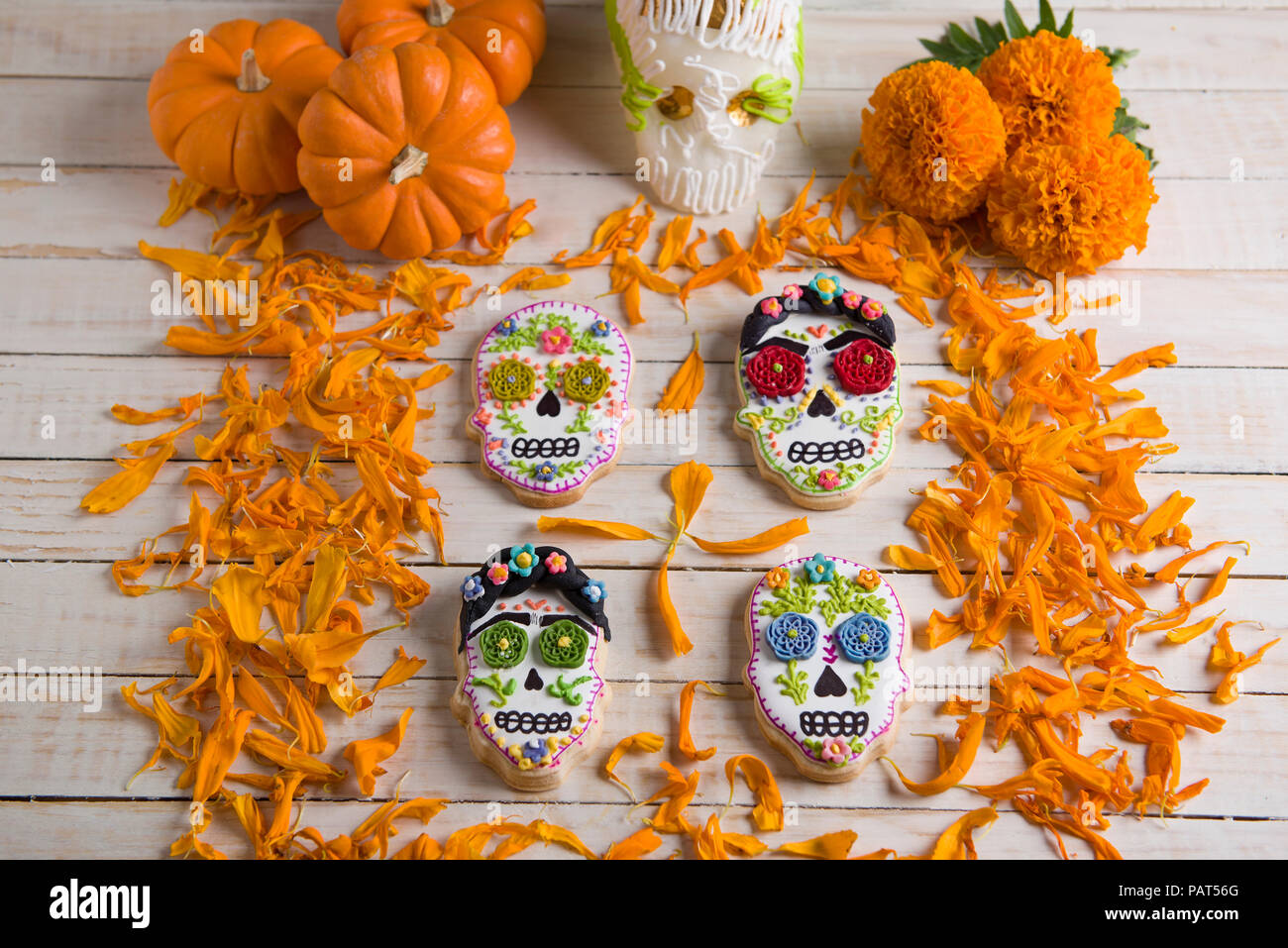 Mexican day of the dead skull hi-res stock photography and images - Alamy